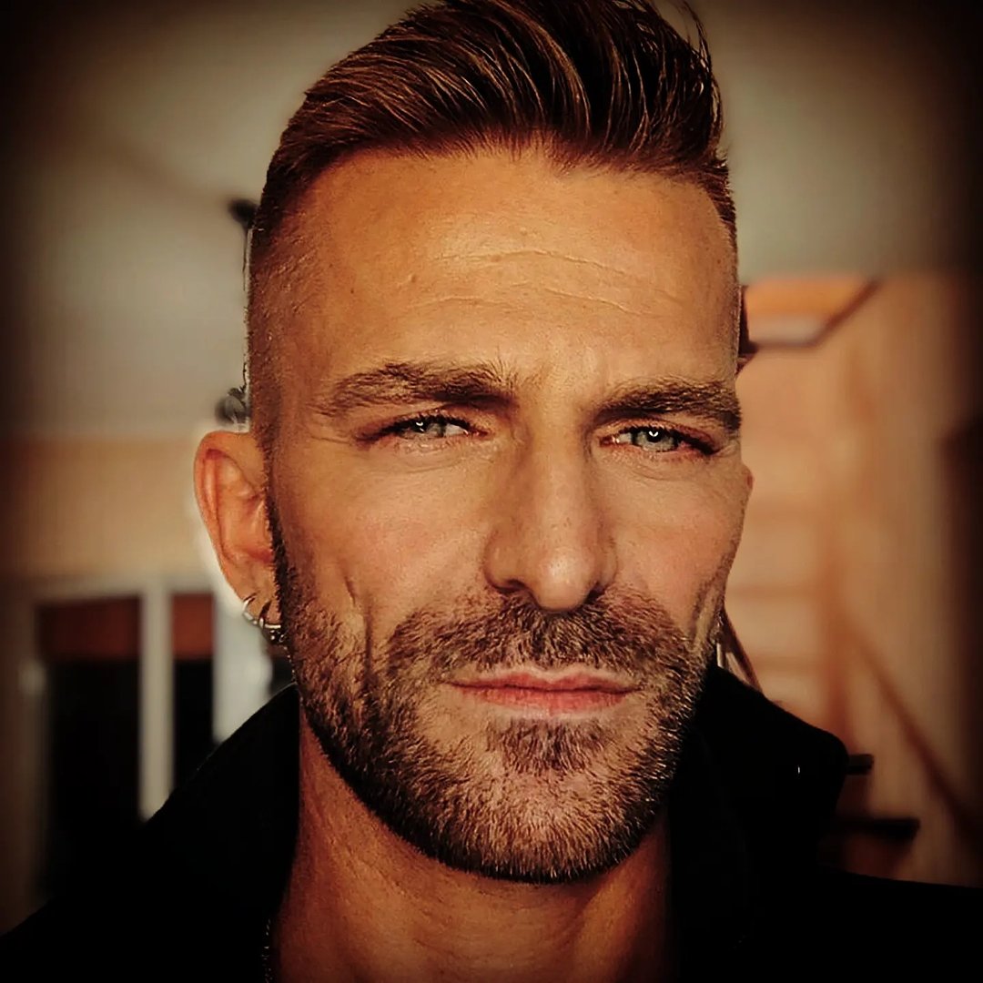 Tobi Salami - Web Developer